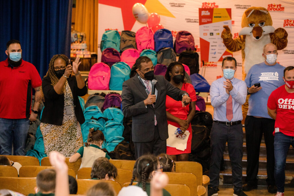 officedepotstartproud2022farrellelementaryschoolphiladelphiapagk544277 ...